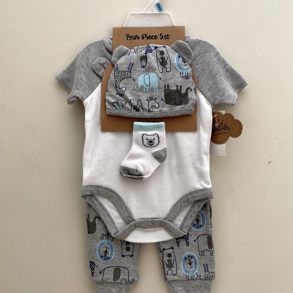 Baby Essentials | Matching Sets | Nwt Four Piece Set To Put Together A ...